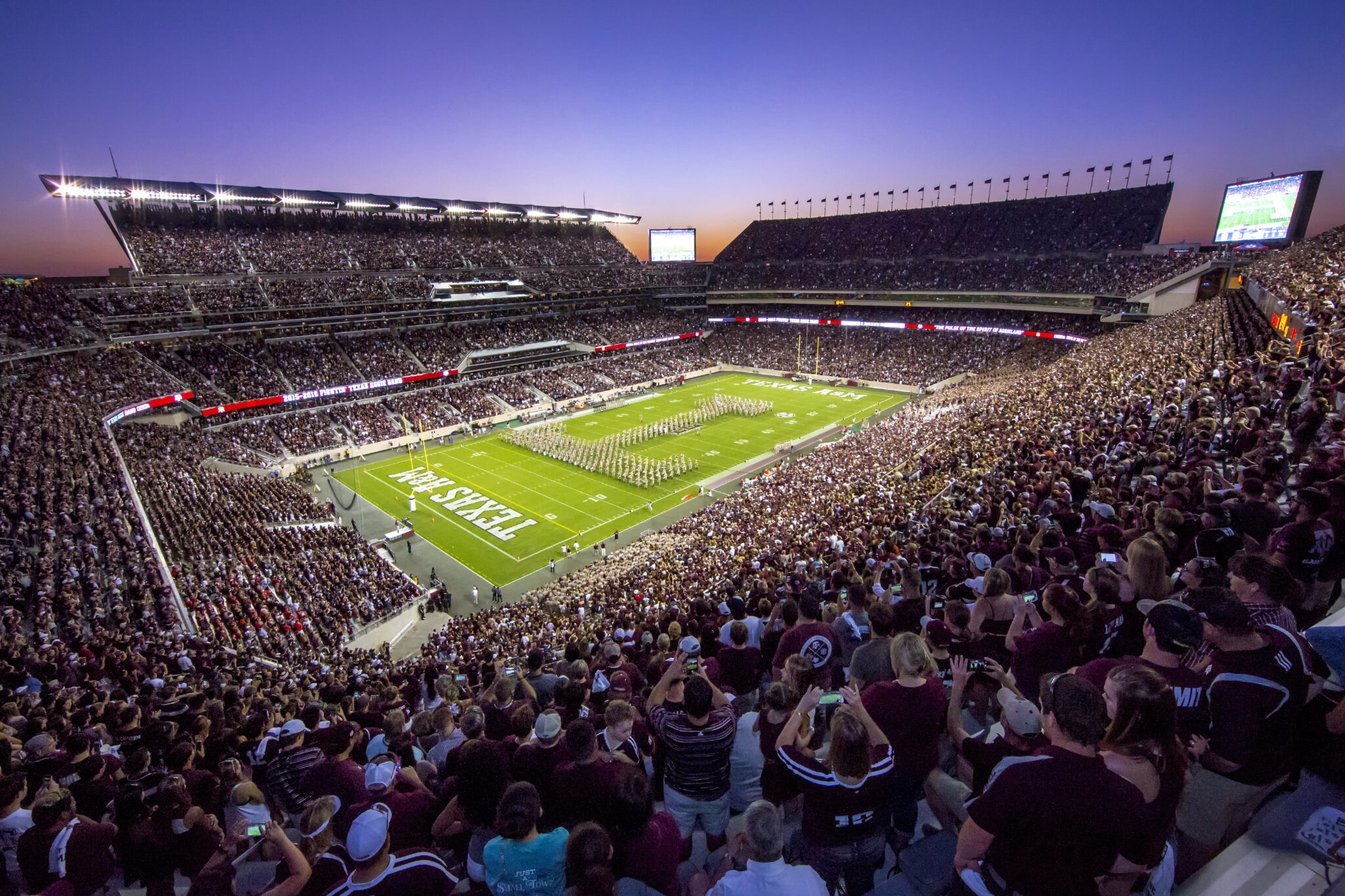 Kyle Field Redevelopment/Expansion - HarrisonKornberg Architects