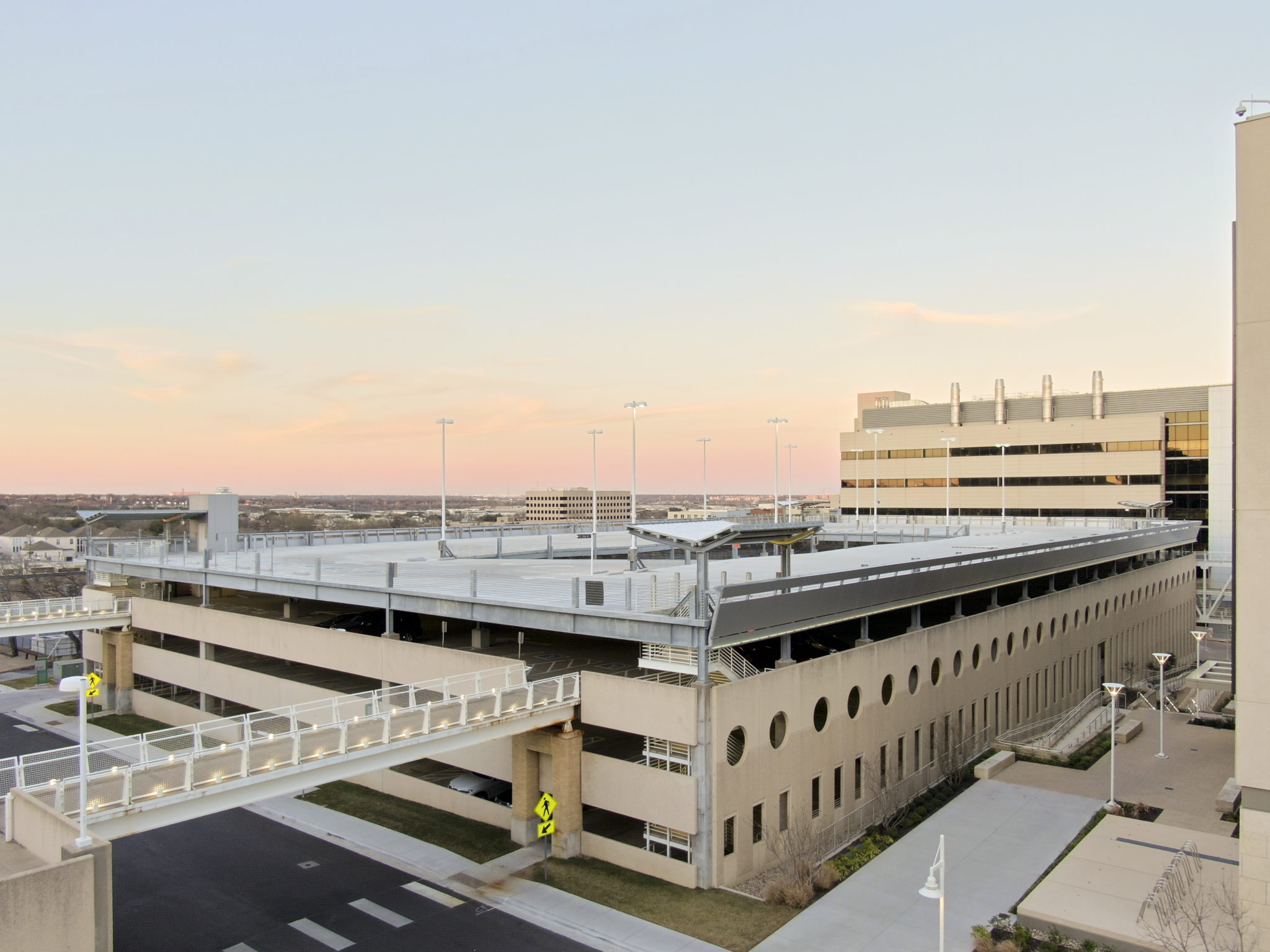 East Parking Garage - HarrisonKornberg Architects