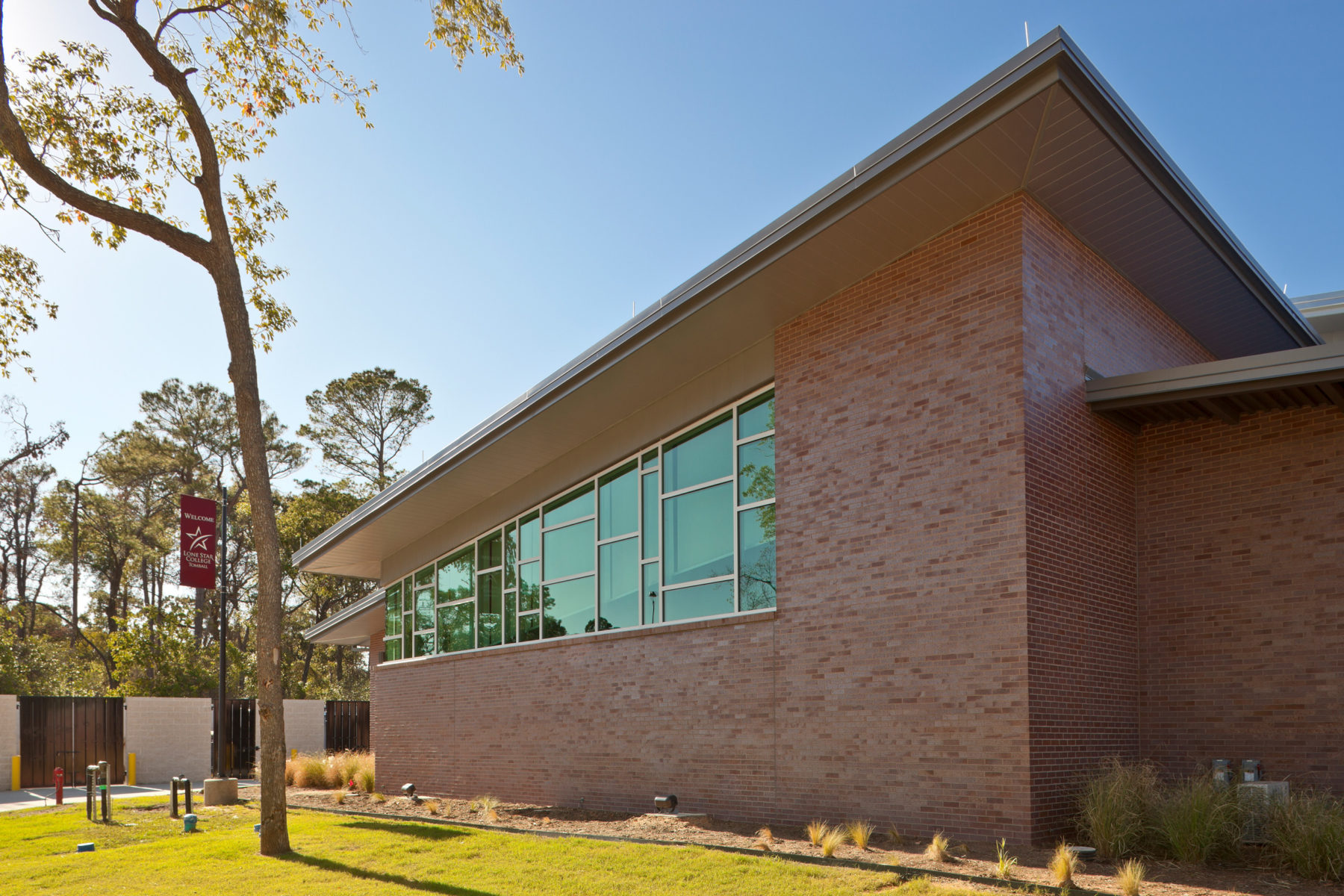 Veterinary Technology Building - HarrisonKornberg Architects