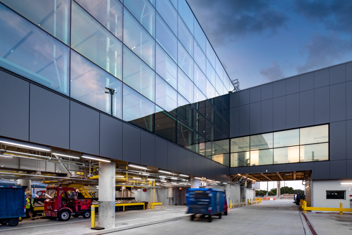 Terminal D Expansion - HarrisonKornberg Architects