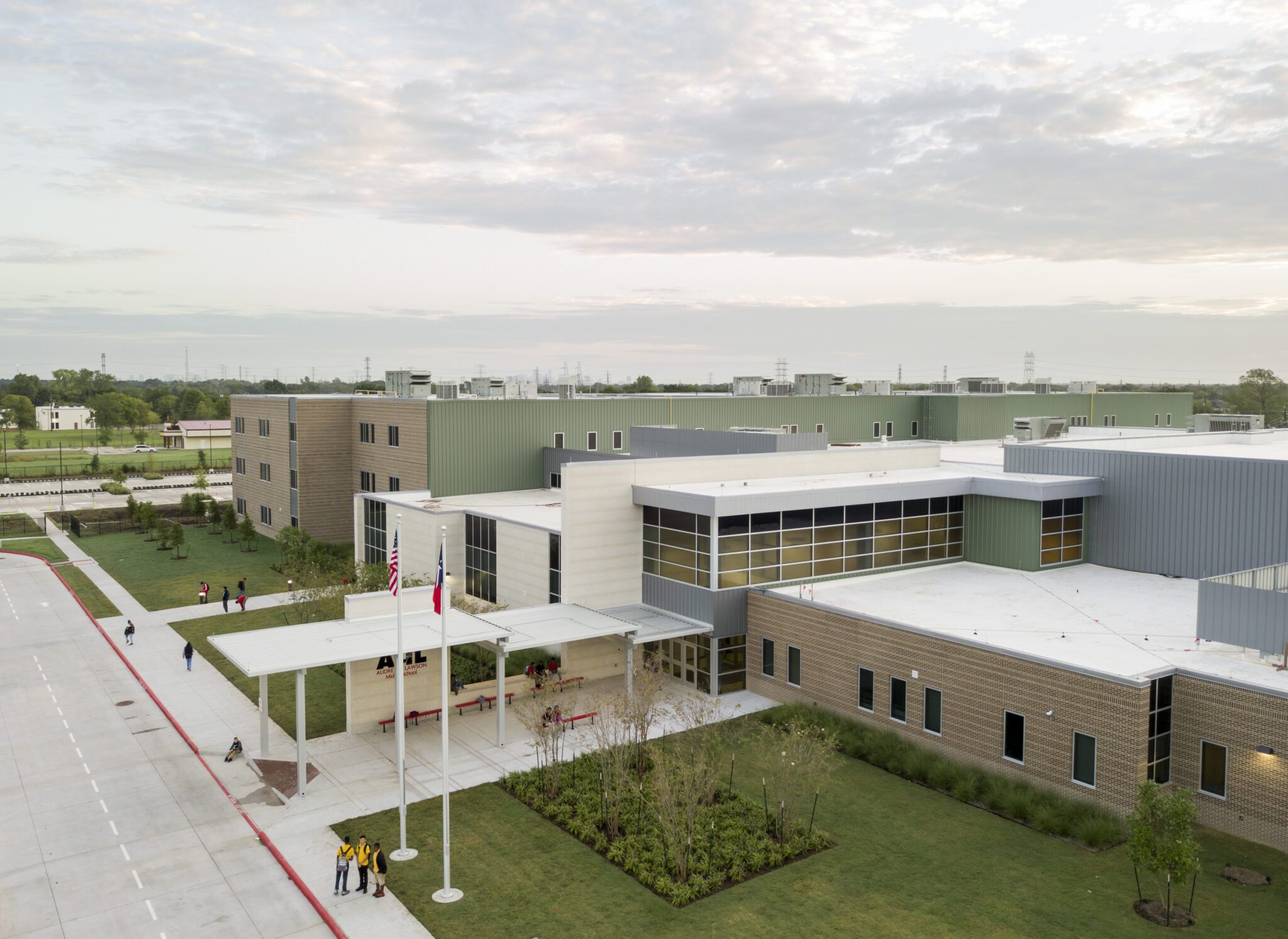 Lawson Middle School - HarrisonKornberg Architects